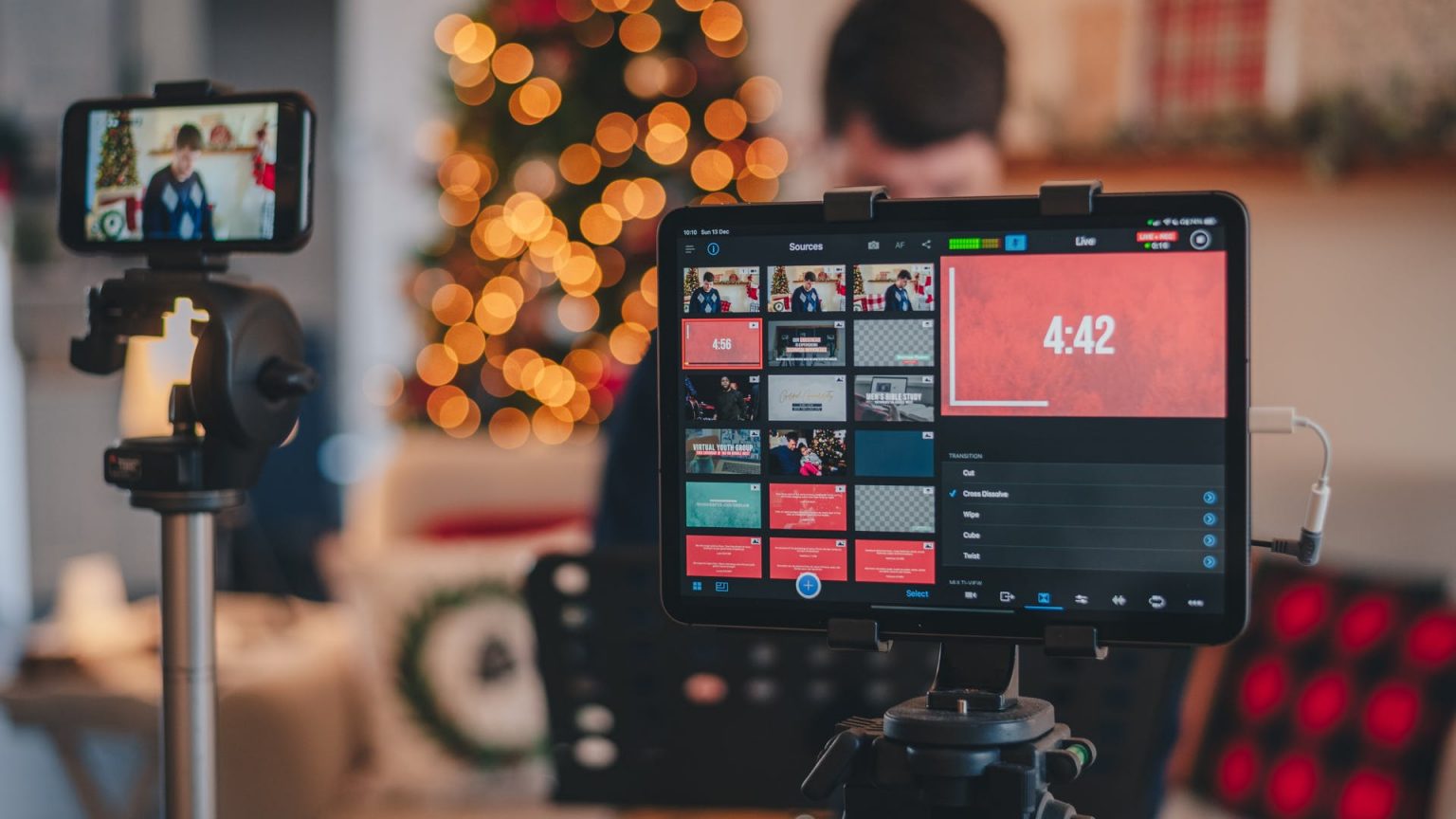 Apa itu Live Streaming? Pengertian, Jenis dan Manfaatnya